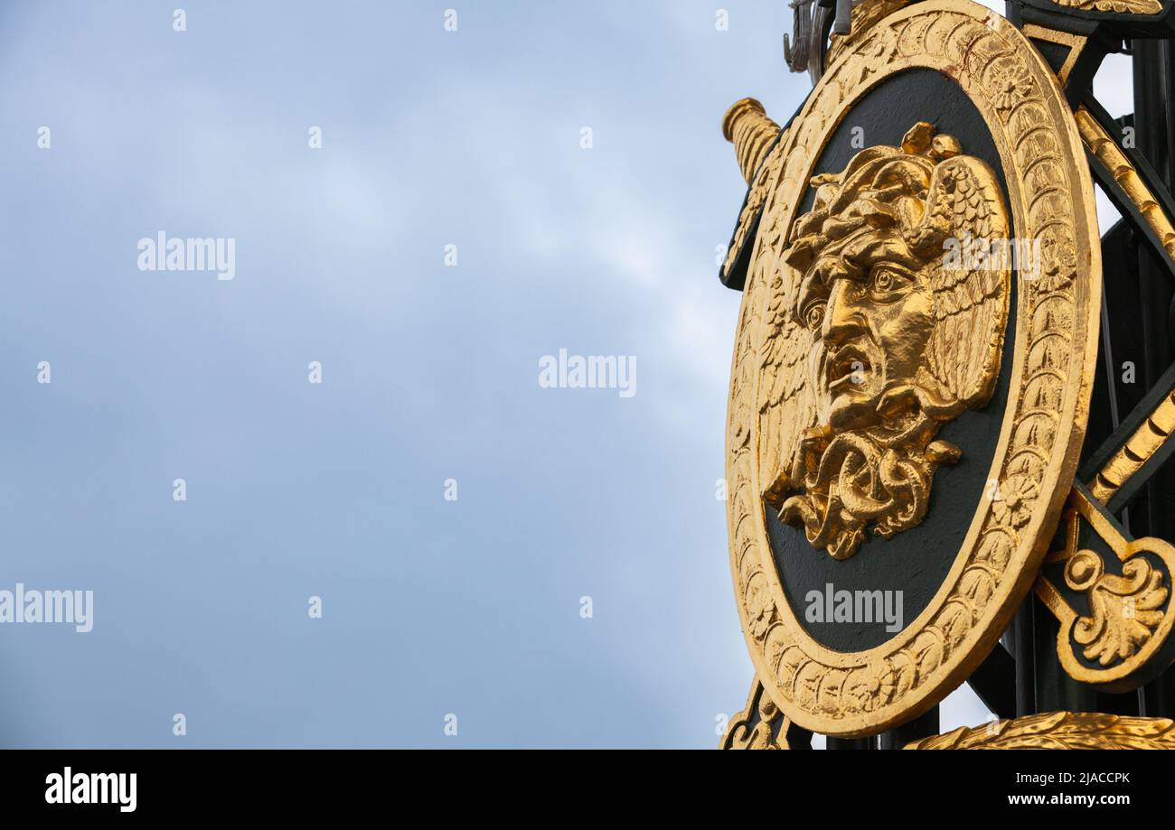 Ancient greek myth medusa hi-res stock photography and images - Alamy