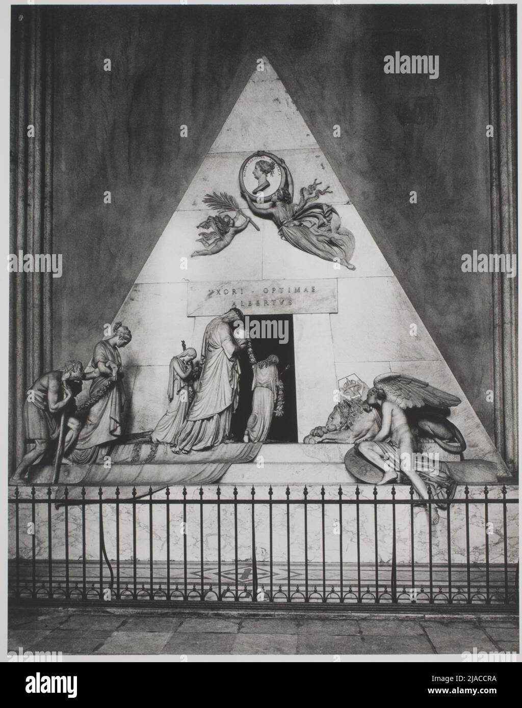 1st, Augustinerstrasse 7 - Augustinian church - tomb of Archduchess ...
