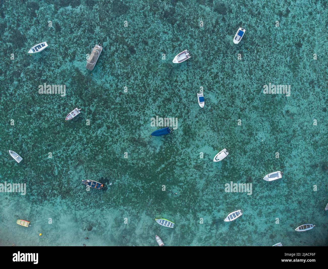 Fishing boats in the Indian Ocean near Mauritius Stock Photo - Alamy Fishing boats in the Indian Ocean near Mauritius Stock Photo - Alamy