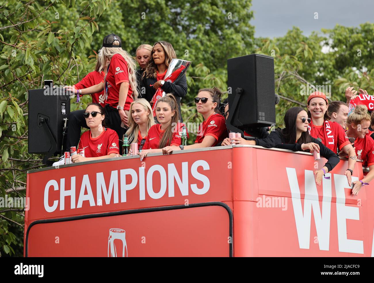 Liverpool Fc homecoming parade Stock Photo - Alamy
