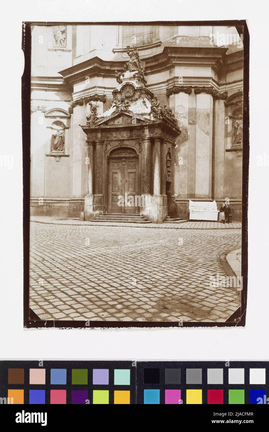 1st, Petersplatz - Peterskirche - main facade - portal. Gerlach ...