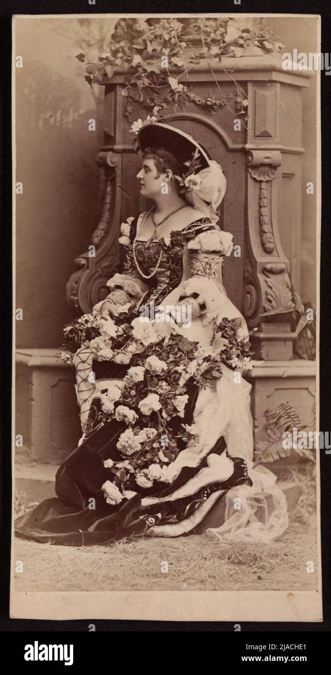Rosa Schaffer at the Macart Festival 1879, group "Gartenbau". Victor ...