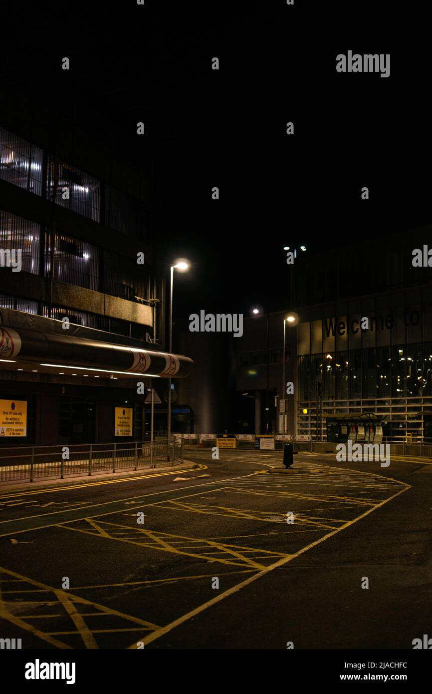 Terminal 3 manchester airport hi-res stock photography and images - Alamy