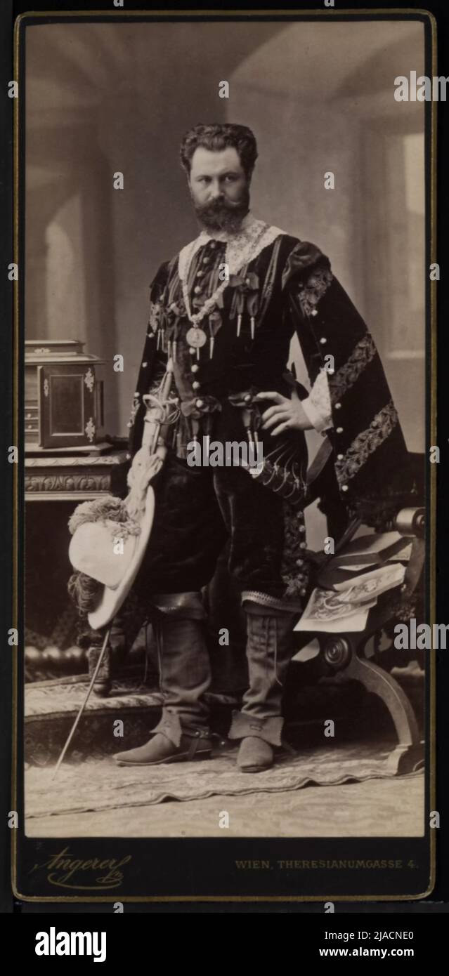 Julius Ritter von Blaas, painter in the costume for macarte grade 1879 ...