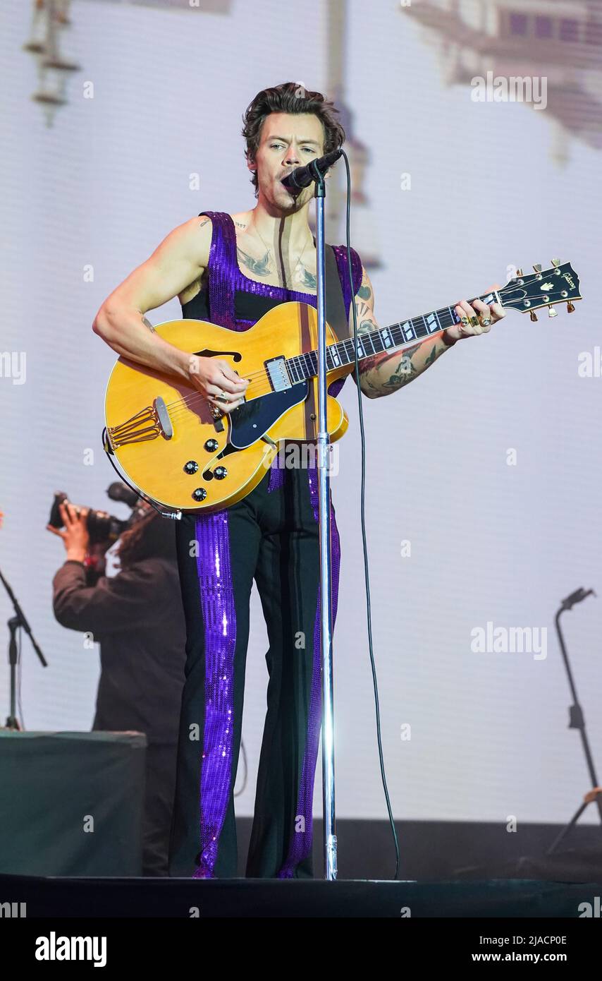 Harry Styles performing on the main stage during the BBC Radio 1's Big ...
