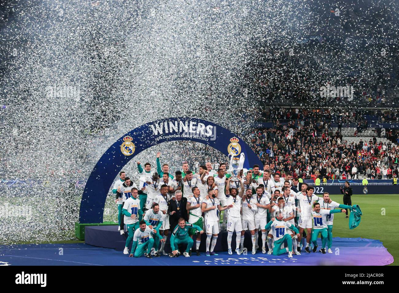 Marcelo real madrid trophy hi-res stock photography and images - Alamy