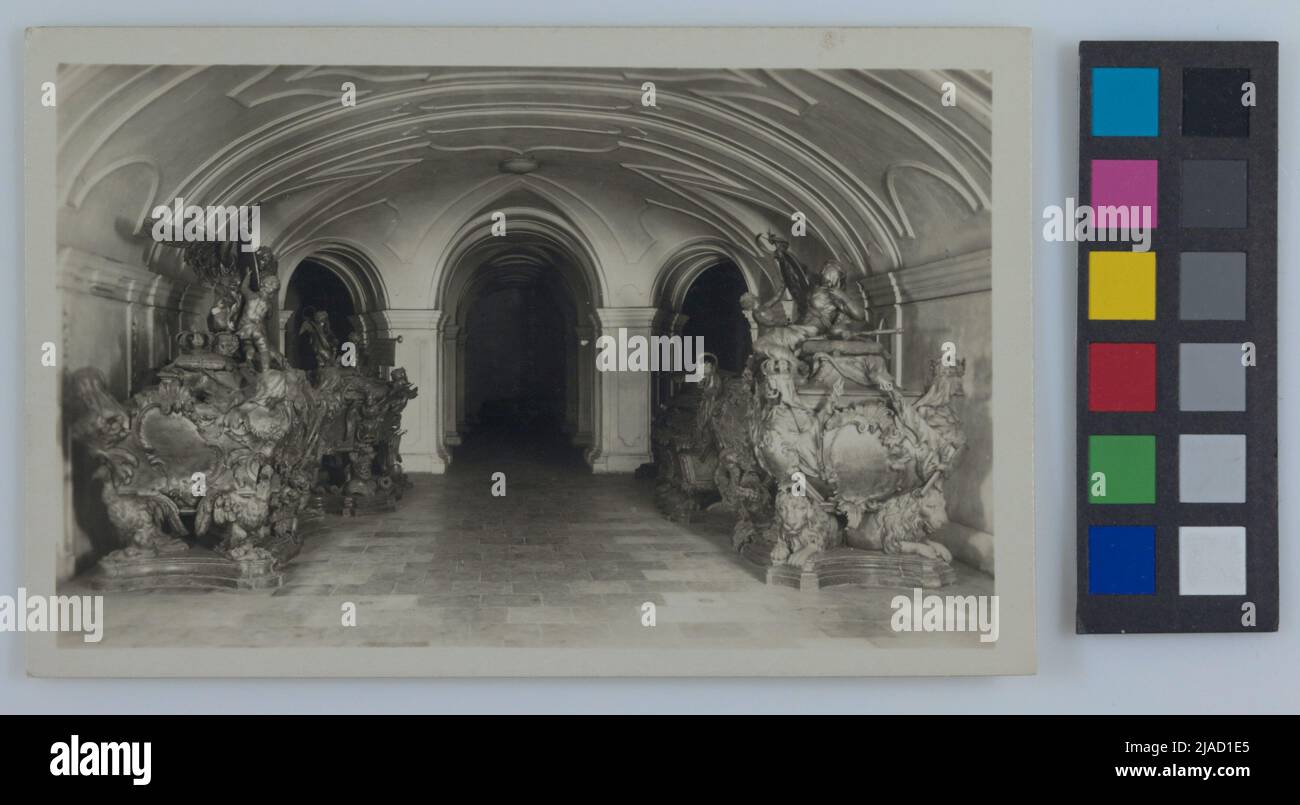 The capuchin crypt hi-res stock photography and images - Alamy