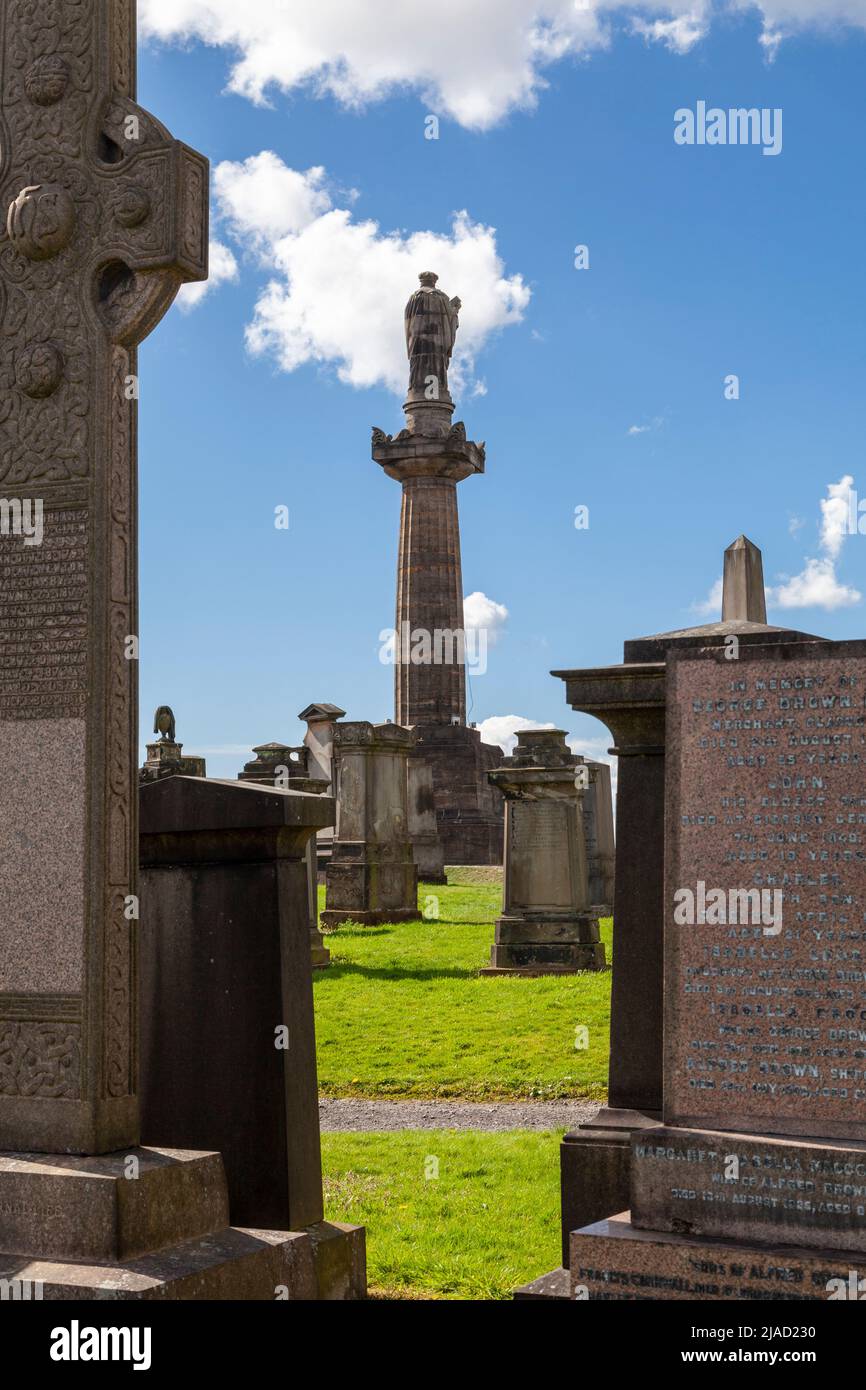 Glasgow Necropolis: Victorian ‘city of the dead’, near to Glasgow ...