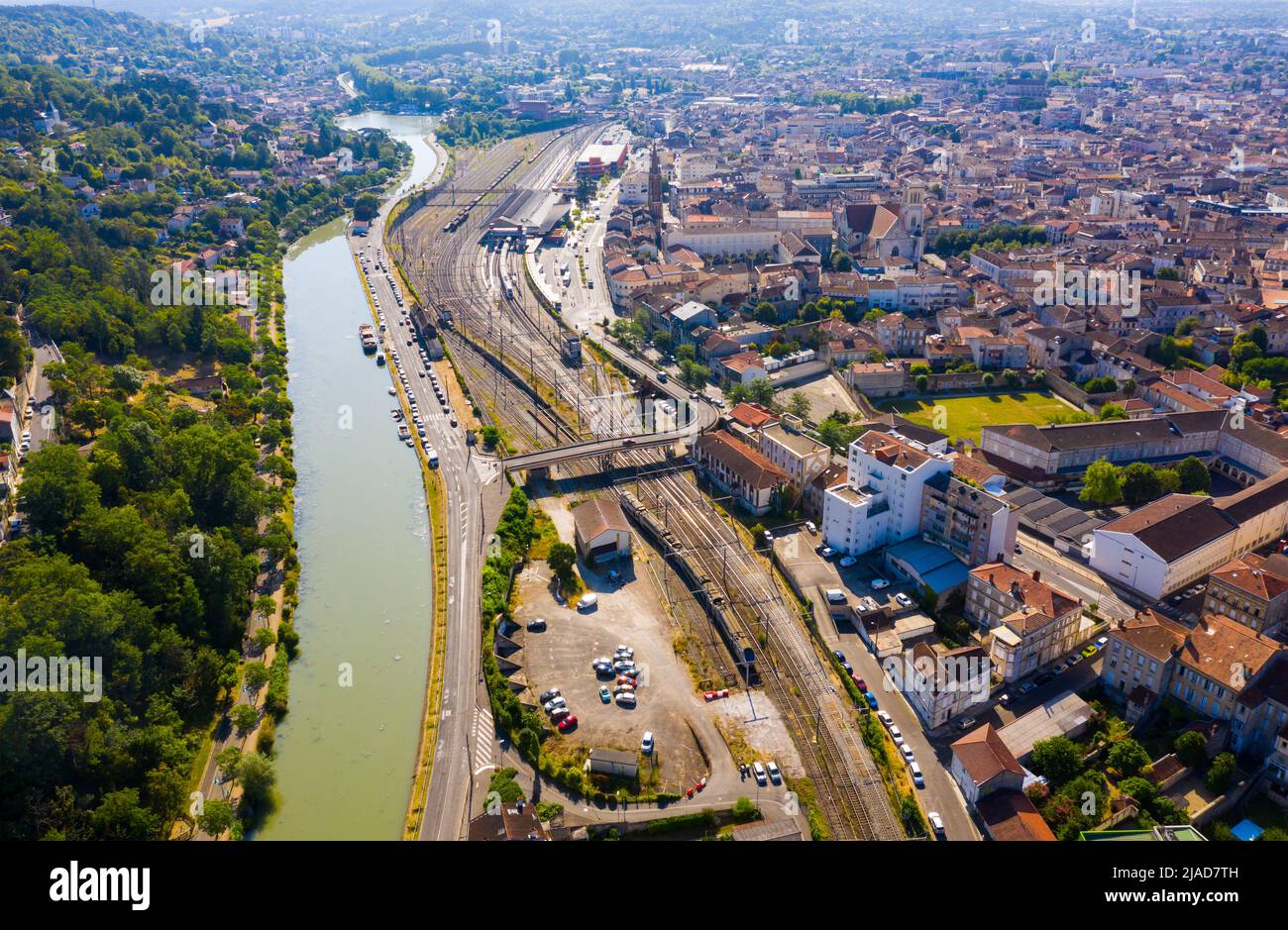 Agen square hi-res stock photography and images - Alamy