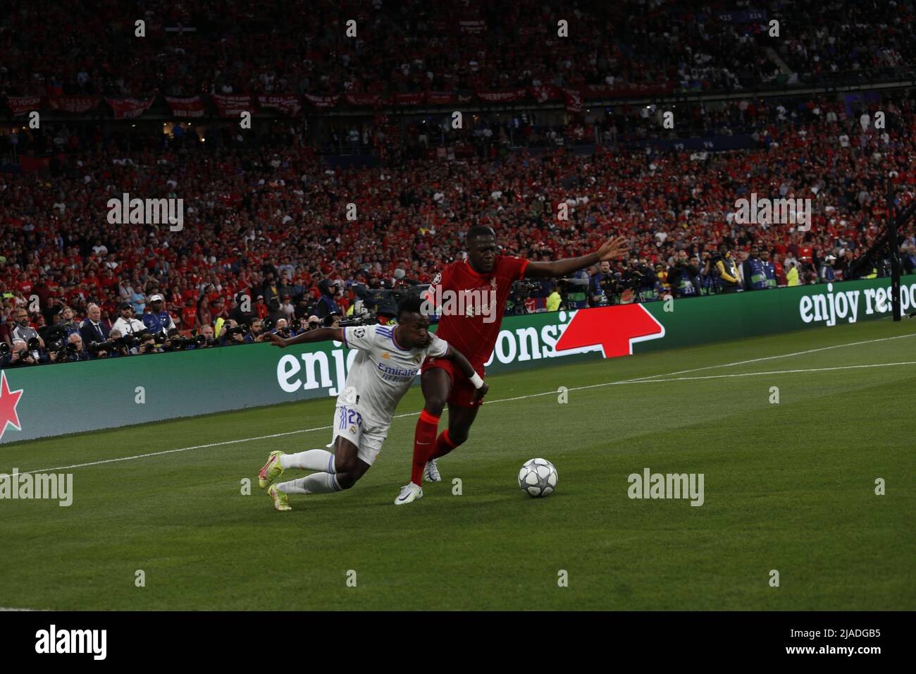 Paris, France. 29th May, 2022. Éder Militão of Real Madrid and Luis ...
