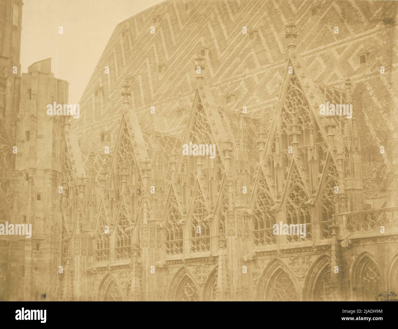 The gable on the north side of the St. Staphan's domes .. 1 ...