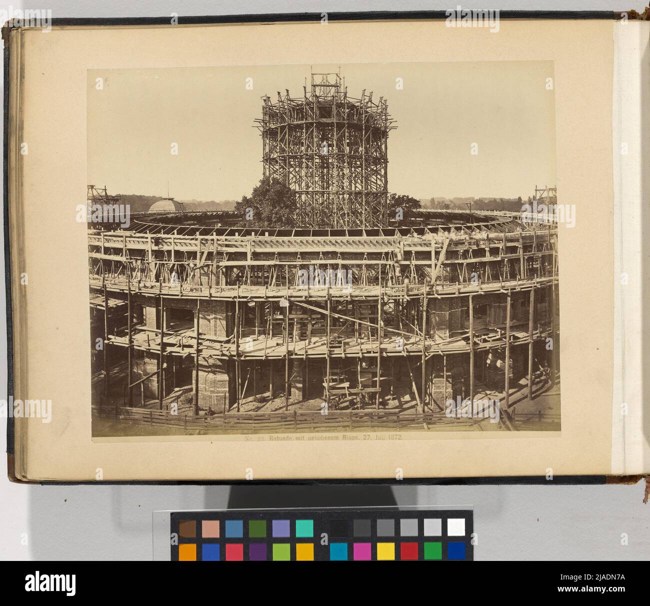 World Exhibition 1873: Rotunda with an upscale ring (No. 23). Viennese ...