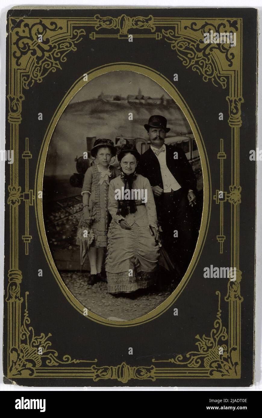 "Quick photography" by the Gerbitz family with the background brochure ...