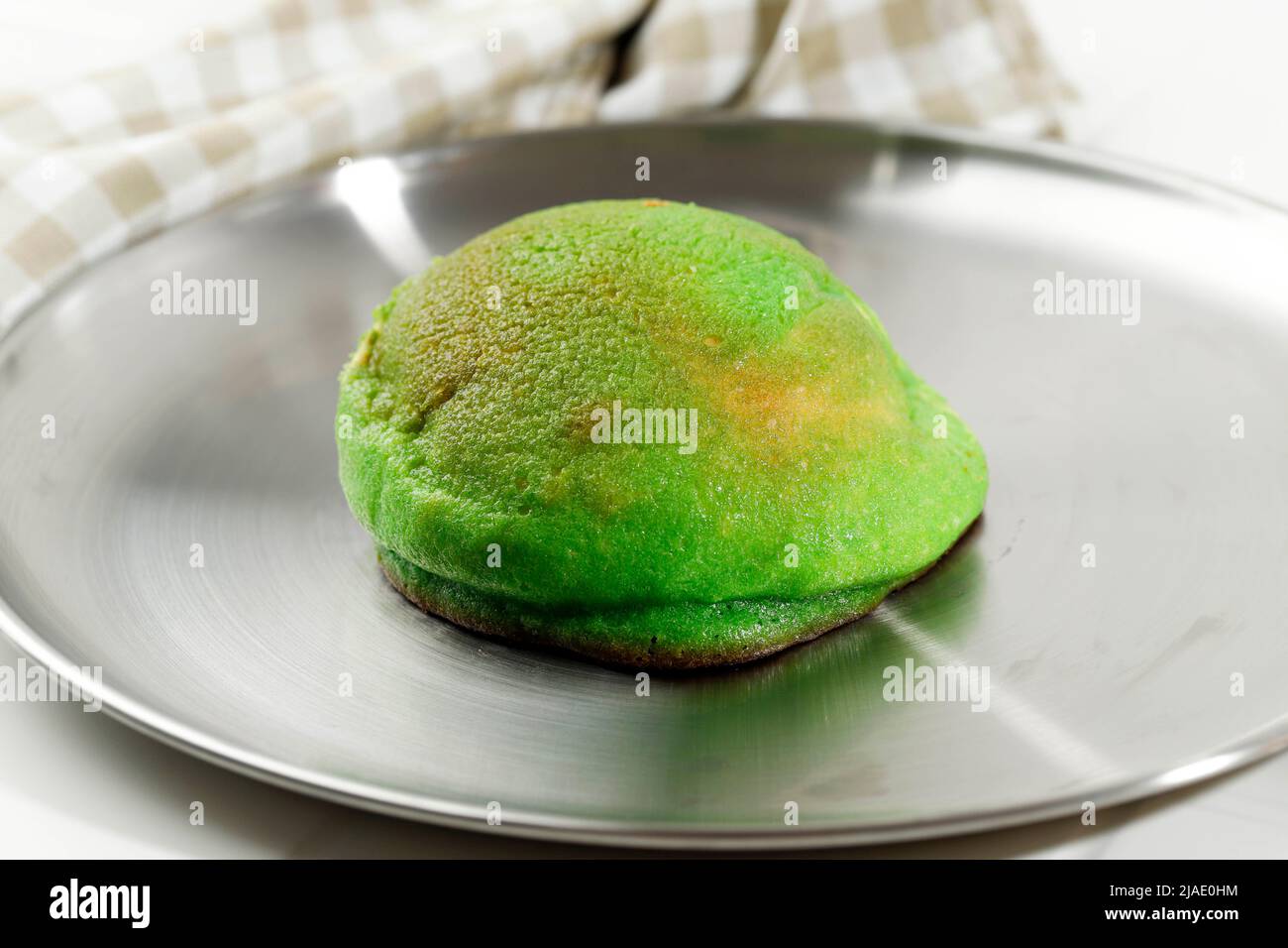 Pandan buns hi-res stock photography and images - Alamy