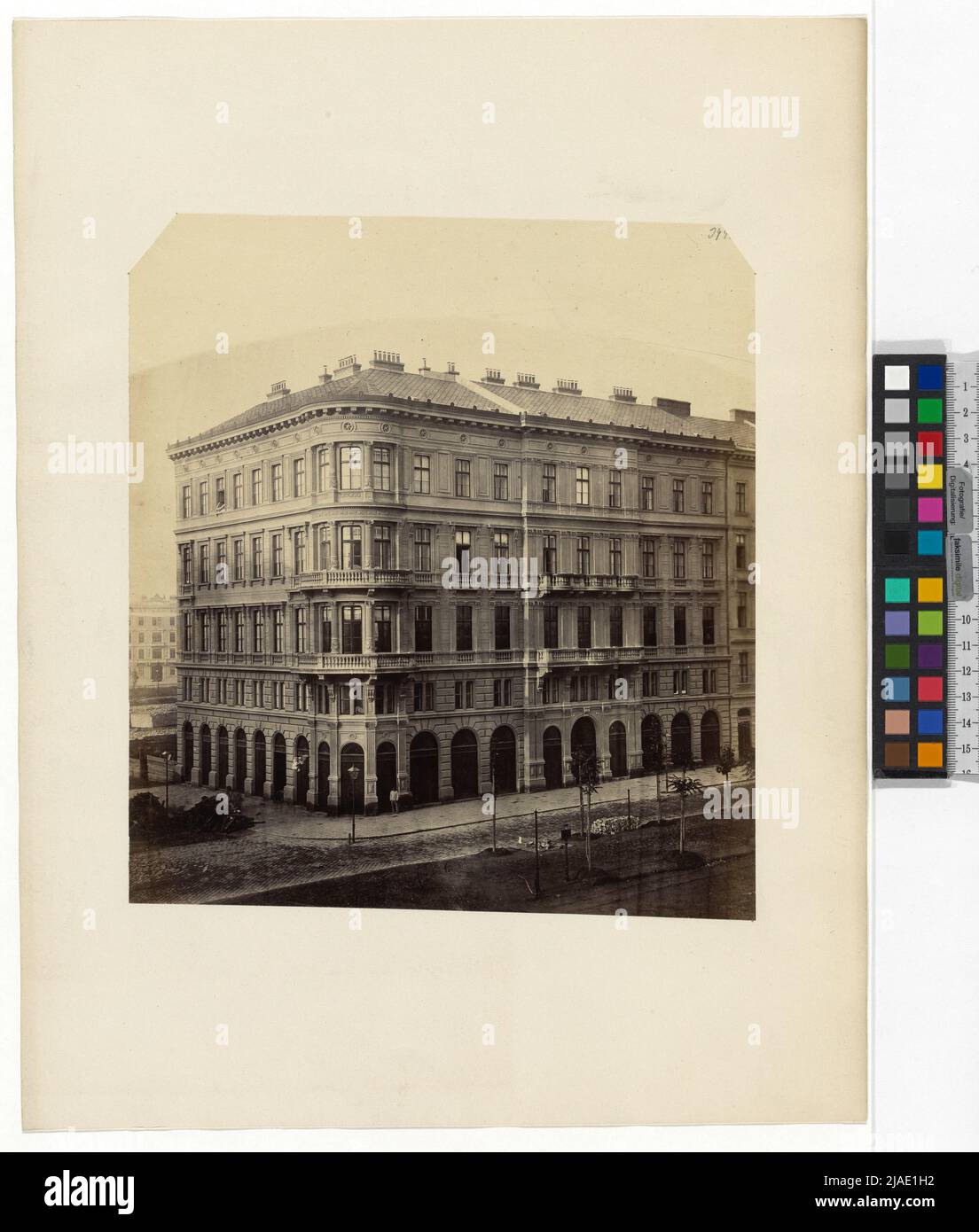 1st, Opera Ring 17 - residential building Ludwig Ladenburg. Andreas ...