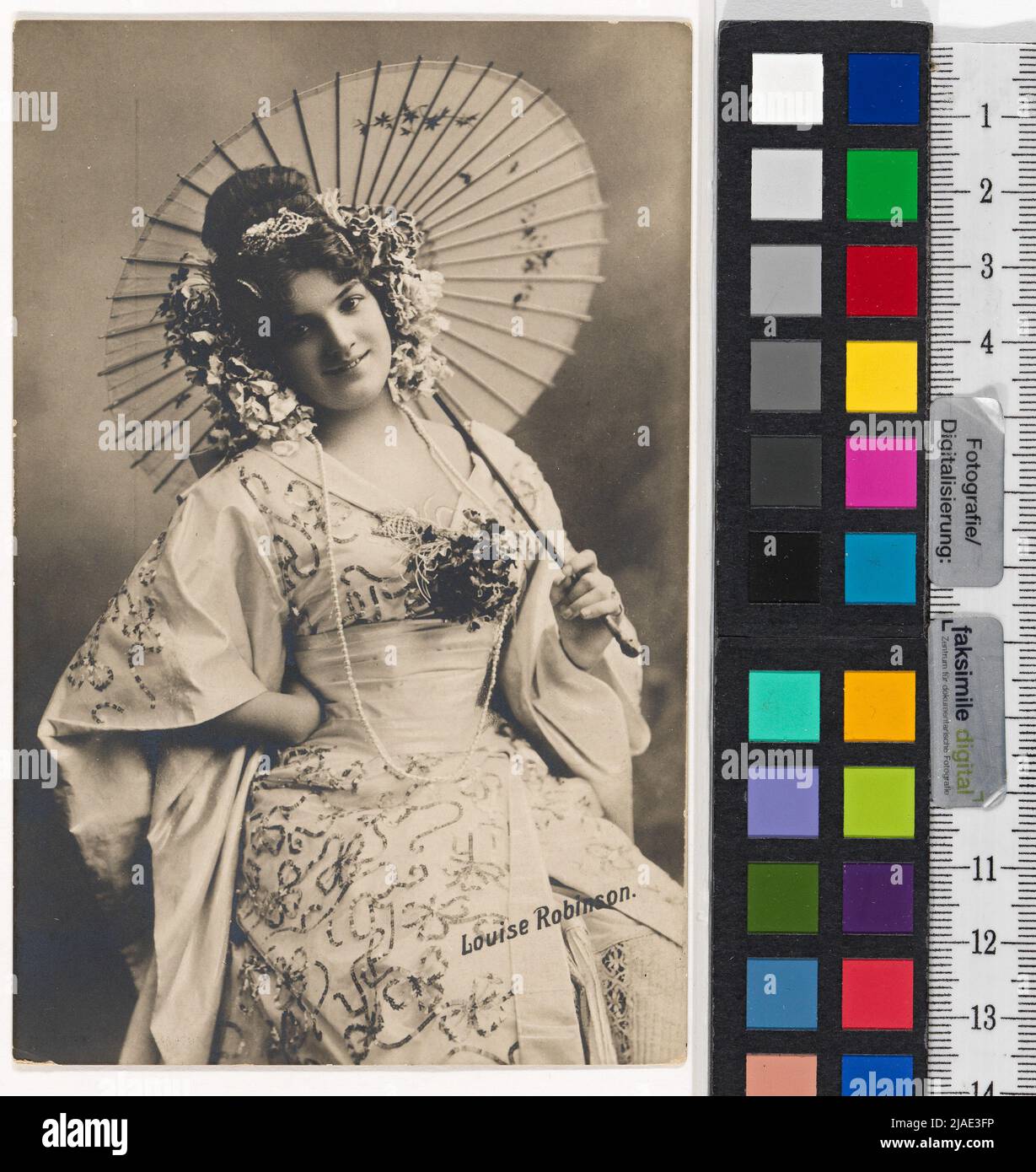 Louise Robinson (actress). Unknown Stock Photo - Alamy