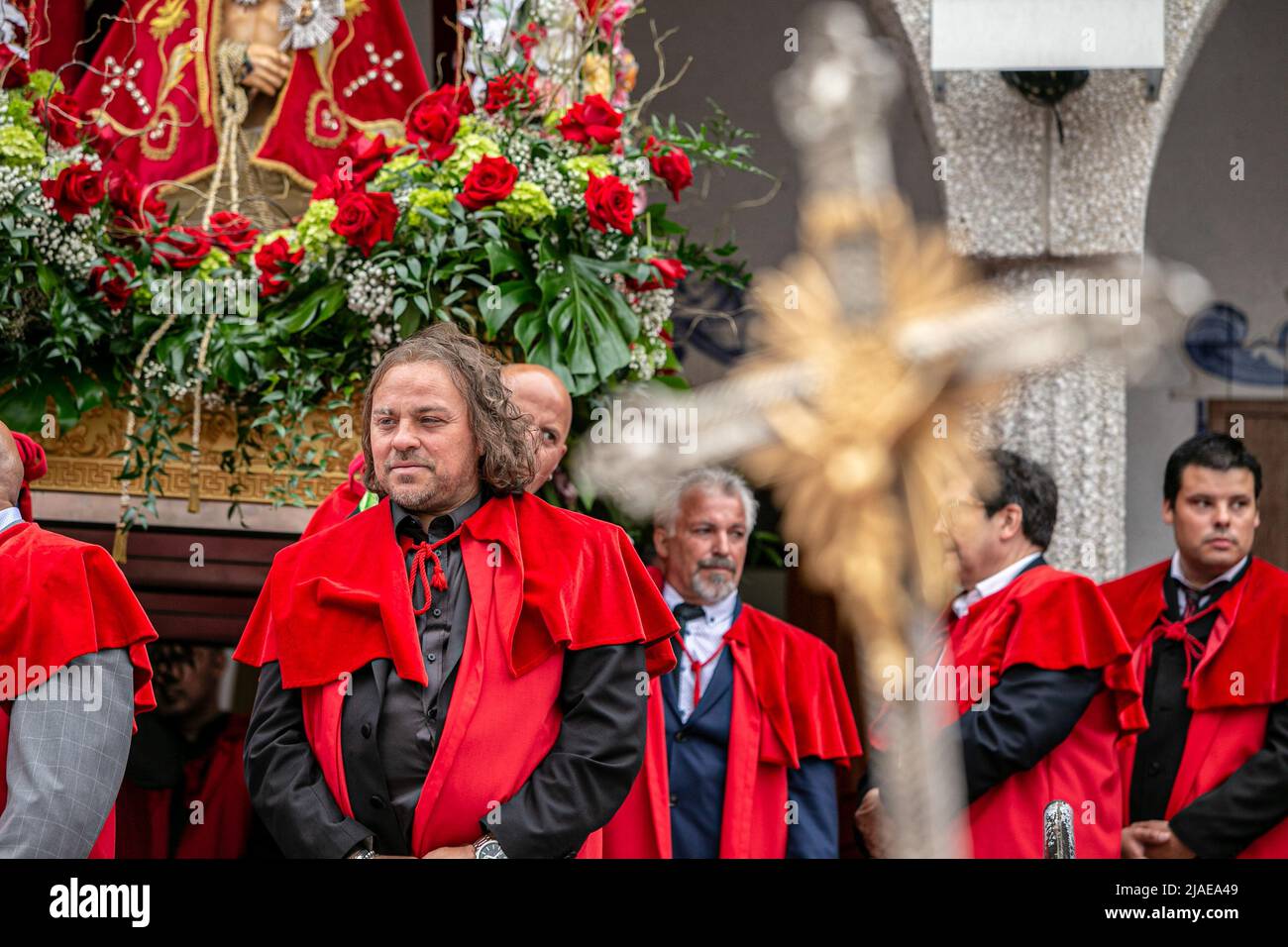 Statue holders hi-res stock photography and images - Alamy