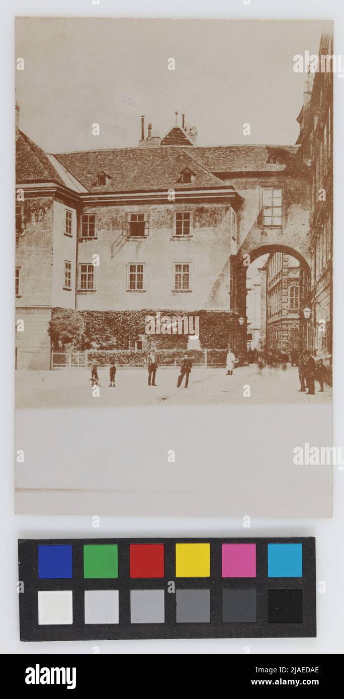 1., The demolished swibbogen at the entrance to Schauflergasse, seen ...