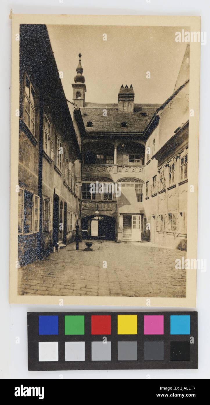 7., St.-Ulrichs-Platz 2-courtyard, postcard. Kilophot (K. L.) (1905 ...