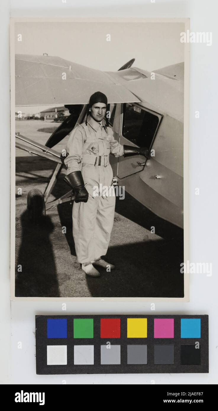 Sport - skydiving, postcard. Unknown Stock Photo - Alamy