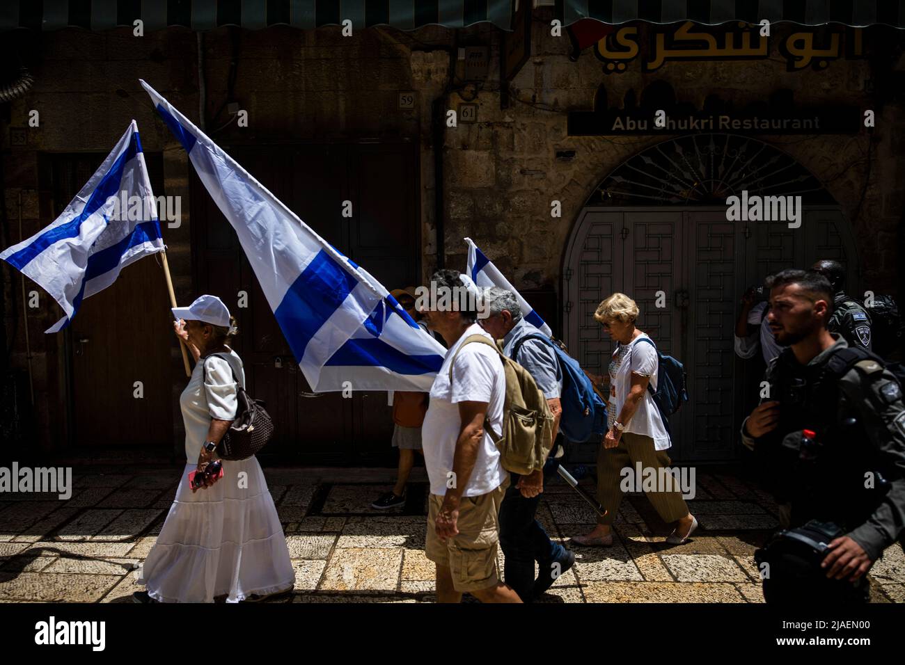 Jerusalem, Israel. 29th May, 2022. Israelis holding their national ...