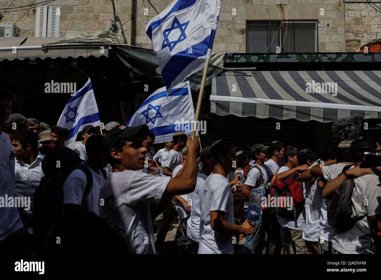 Jerusalem, Israel. 29th May, 2022. Israelis march with their national ...