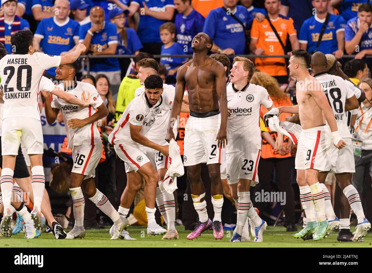 SEVILLE, SPAIN - MAY 18: Frankfurt players celebrates after winning ...