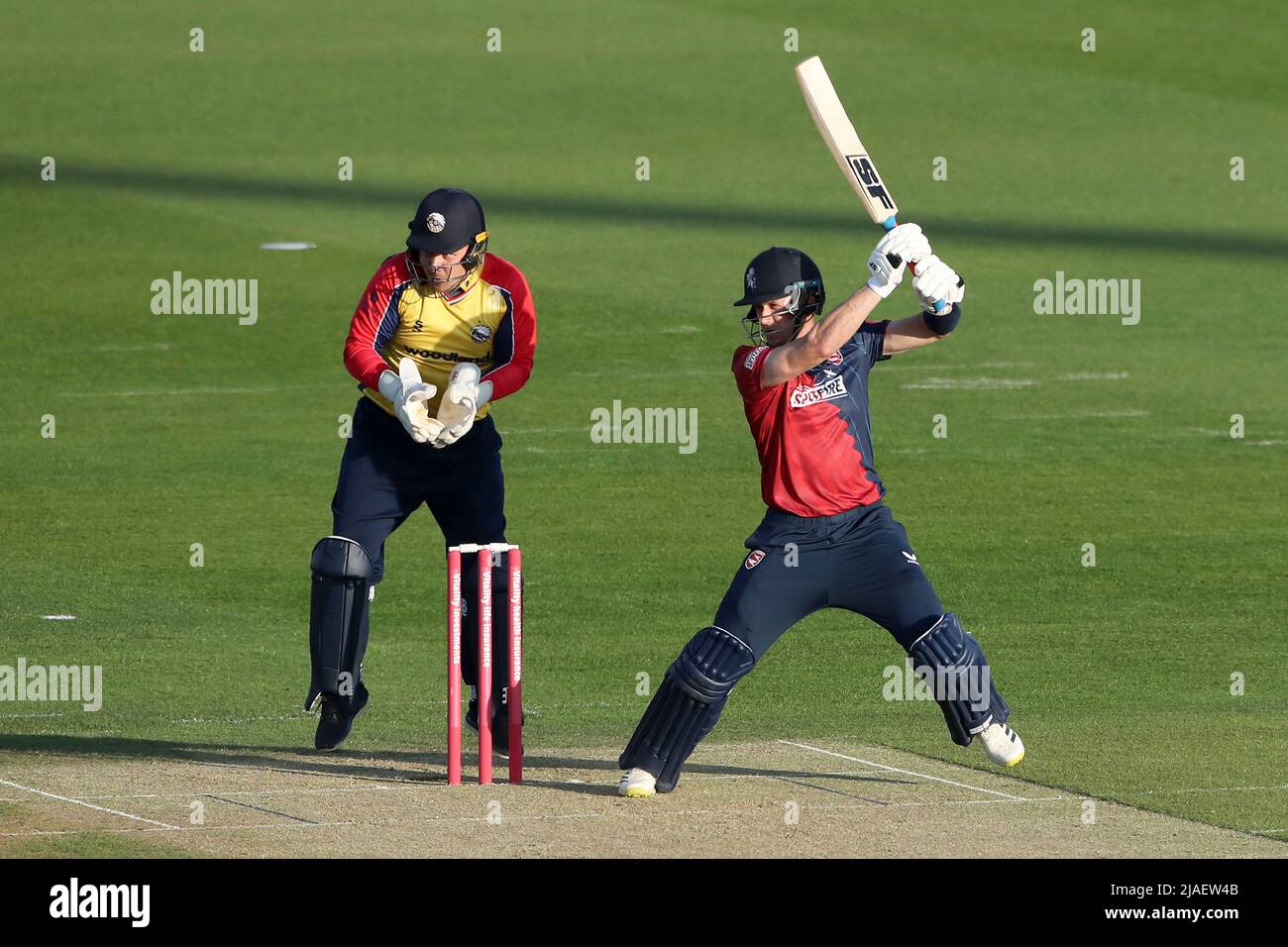 Kent spitfires joe denly batting hi-res stock photography and images ...