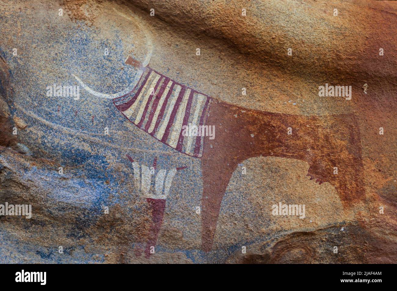 Amazing Inside View Pictures of the Laas Geel cave formations - an ...
