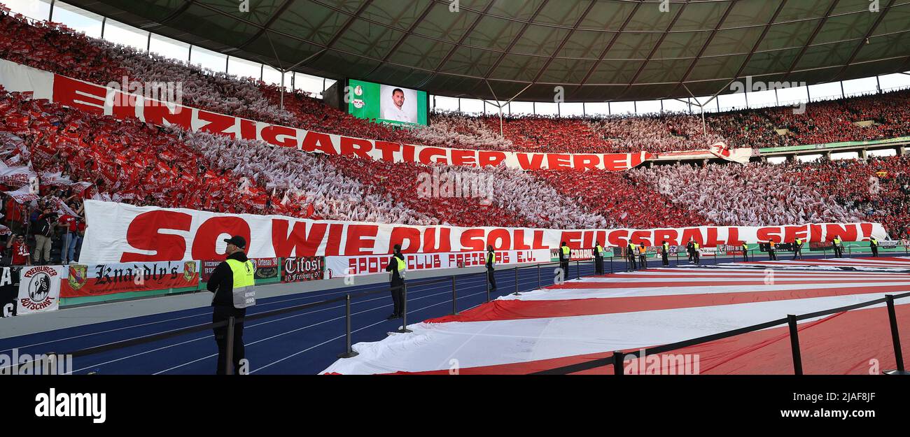 Berlin, Deutschland. 21st May, 2022. firo: 05/21/2022 Fuvuball, season ...