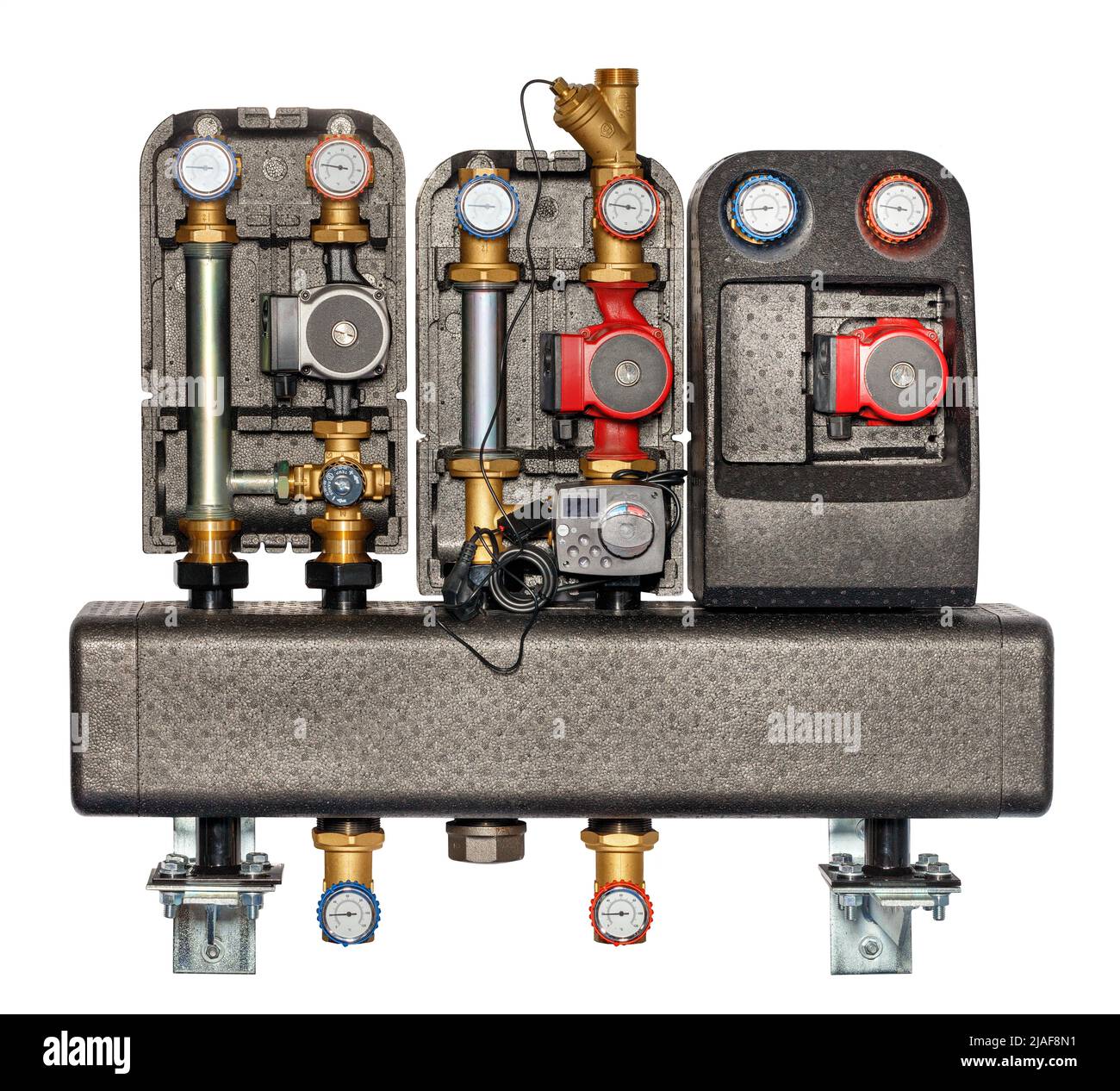 Mounted pumping group for regulating the circulation of the mixed ...
