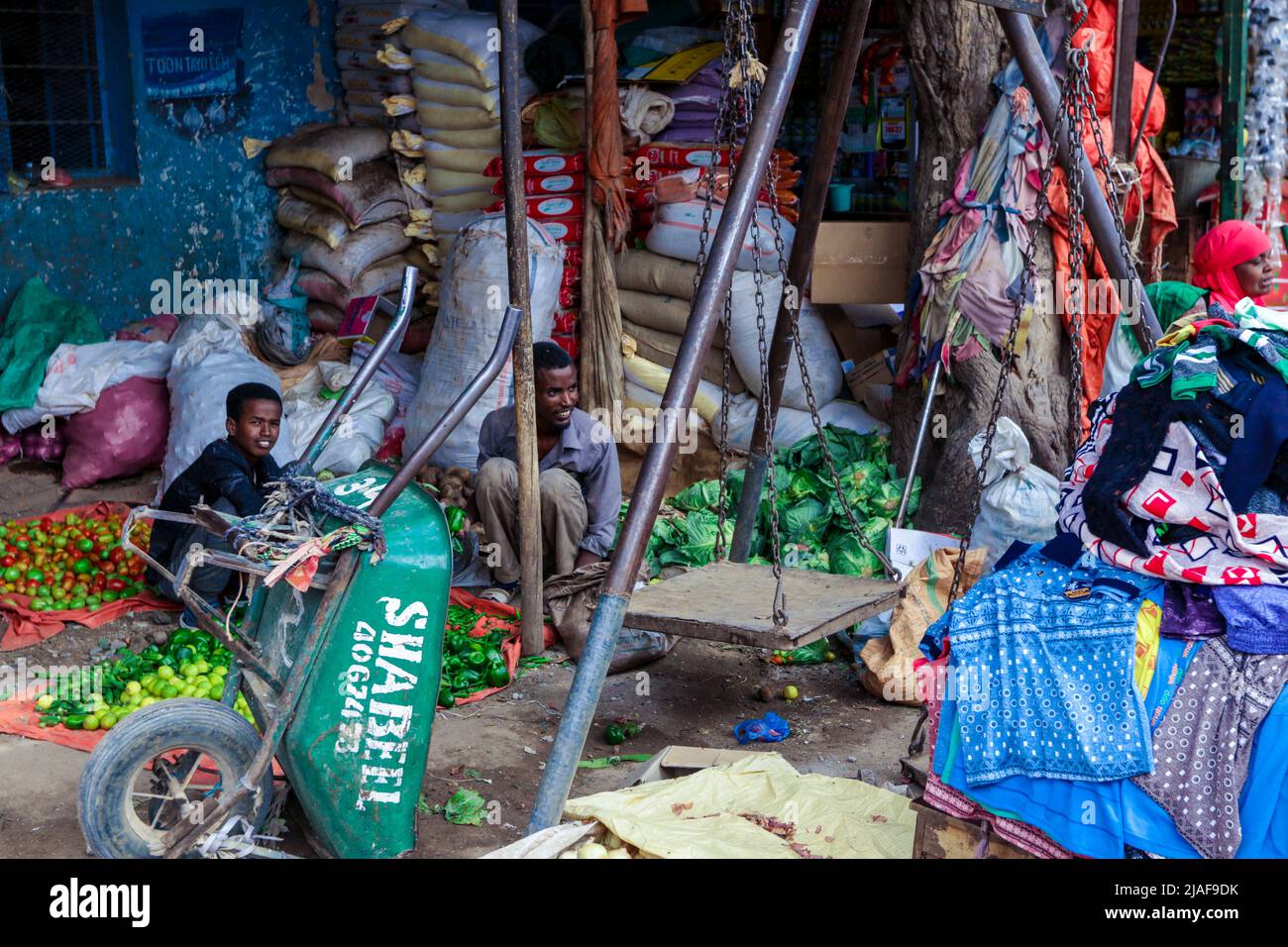 Local Food Market in Hargeisa Stock Photo - Alamy