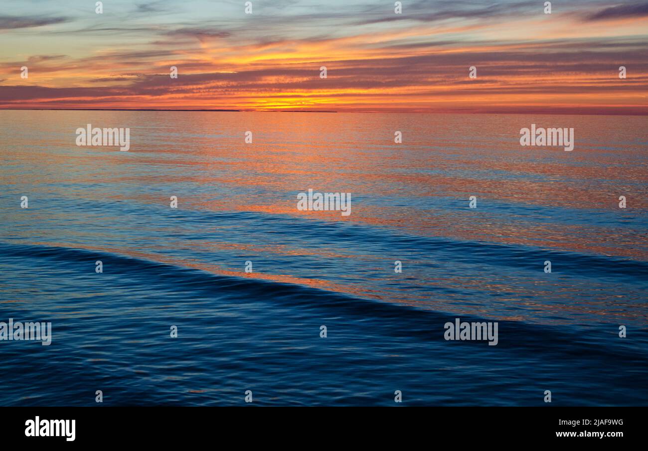 Lake Ontario sunset. Beautiful colours of the sunset over Lake Ontario ...