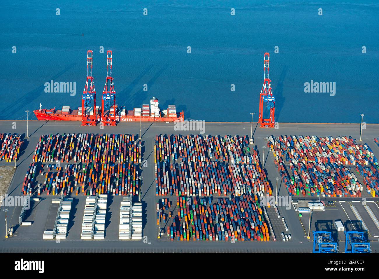 Eurogate containerterminal wilhelmshaven hi-res stock photography and ...