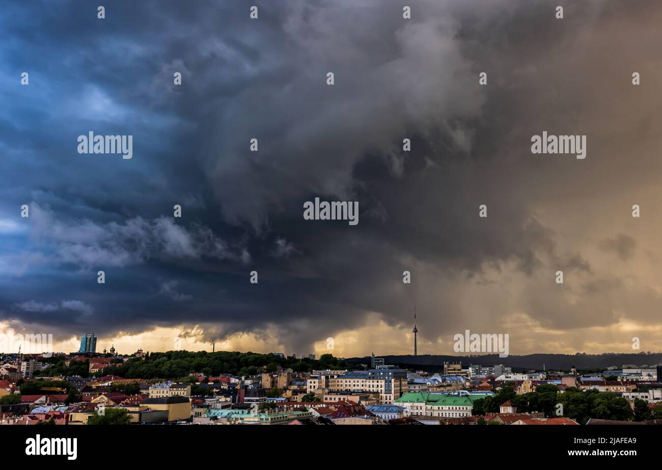 Time lapse fluffy clouds over hi-res stock photography and images - Alamy