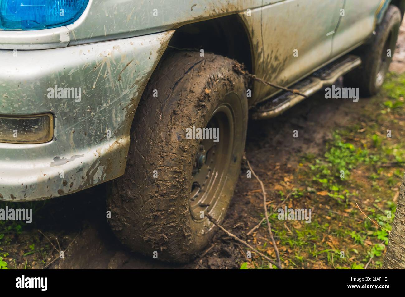 Car muddy road hi-res stock photography and images - Alamy