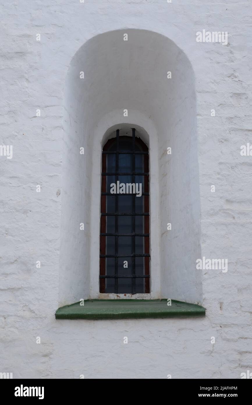 Lattice window hi-res stock photography and images - Alamy