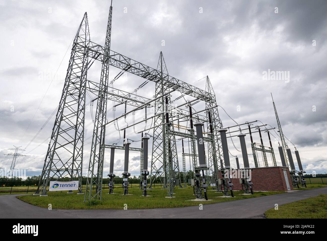 Bockhorn, Germany. 30th May, 2022. The Bredehorn/East cable crossing ...