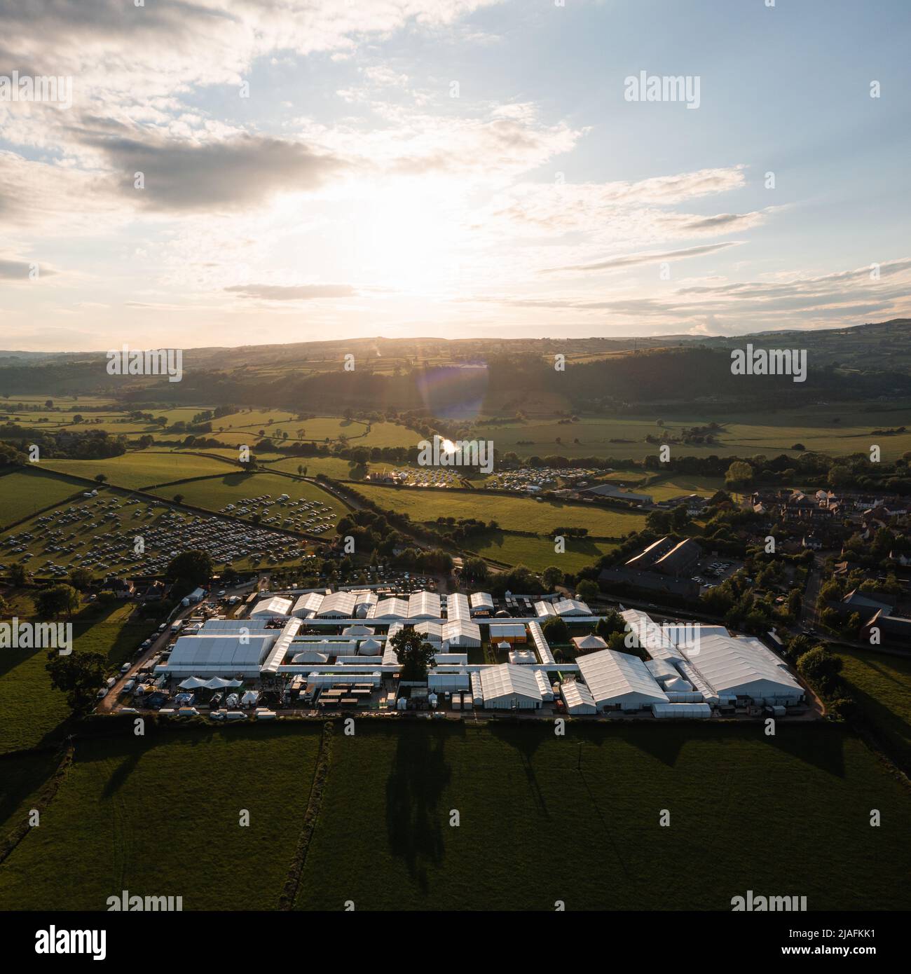 Hay-on-Wye, Wales, UK. 29th May, 2022. Sunset at Hay Festival 2022 in ...
