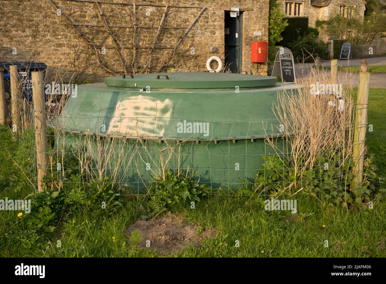 NATURAL WASTE RECYCLING CONTAINER AT A FARM IN WILTSHIRE, ENGLAND,UK ...