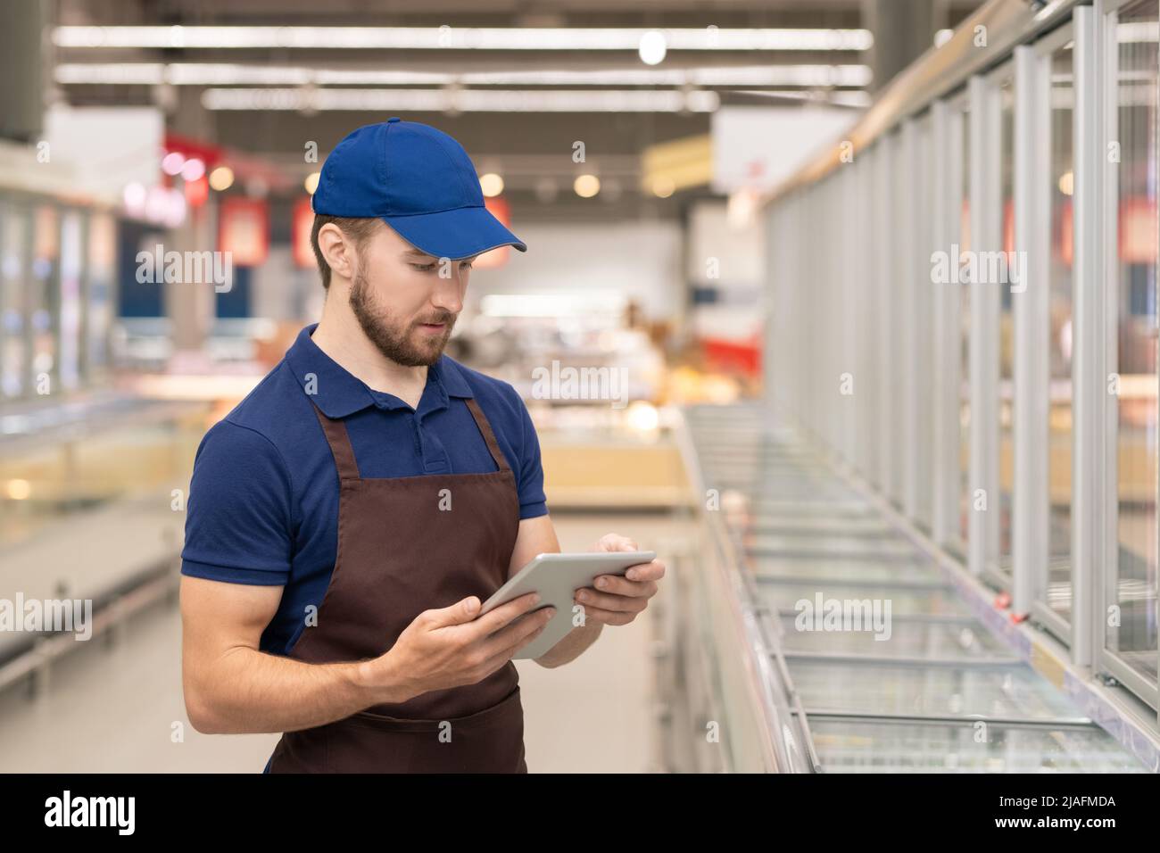Supermarket warehouse storage hi-res stock photography and images - Alamy