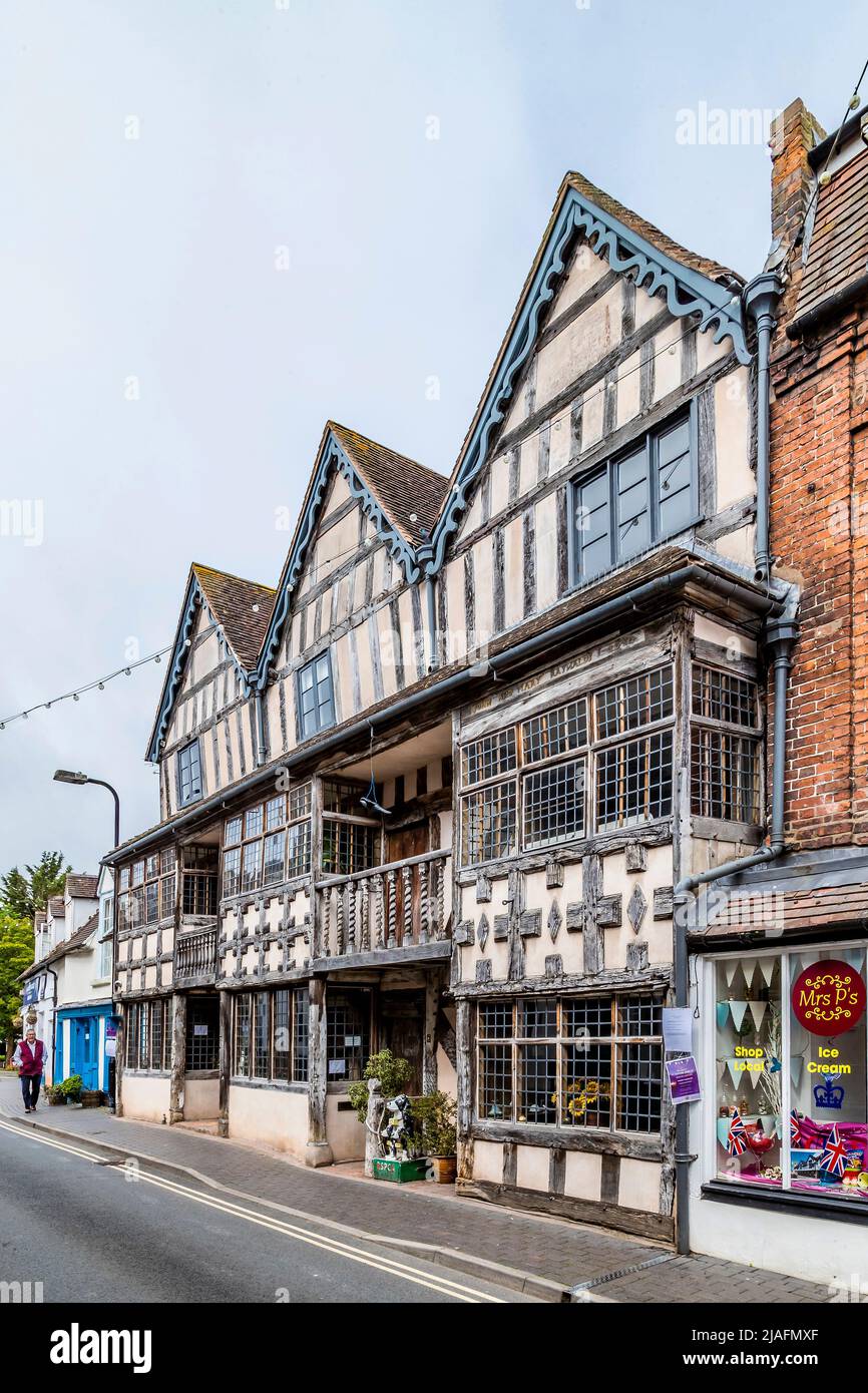 Much wenlock market hi-res stock photography and images - Alamy