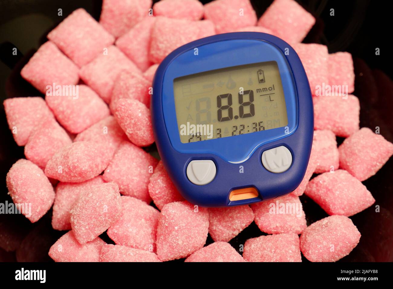 Diabetes monitor and food hi-res stock photography and images - Alamy