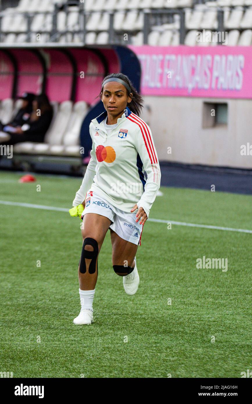 Perle Morroni of Olympique Lyonnais warms up ahead of the Women's ...