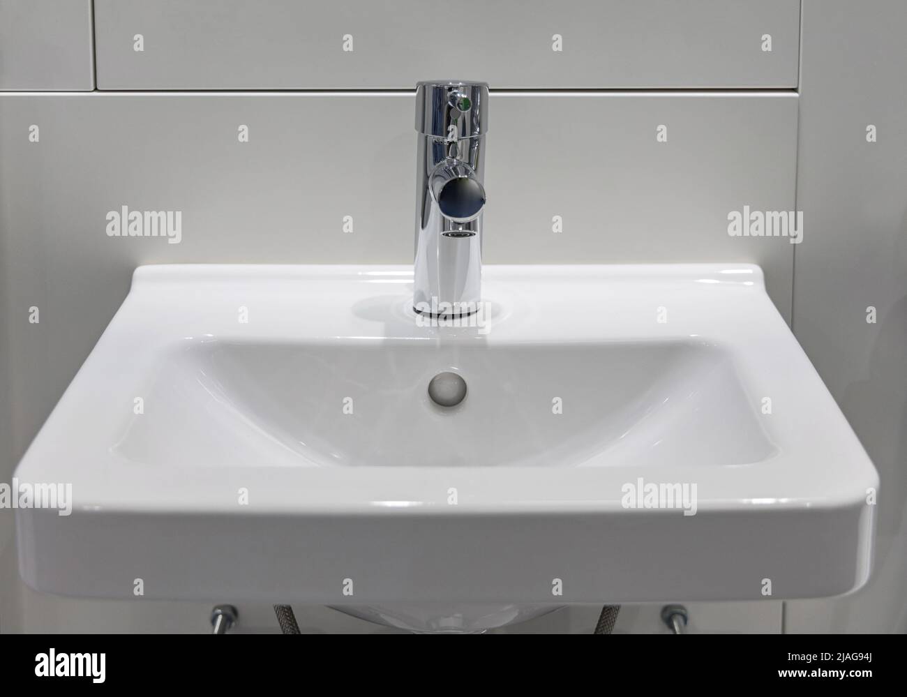 Wc toilet wash hand basin hi-res stock photography and images - Alamy