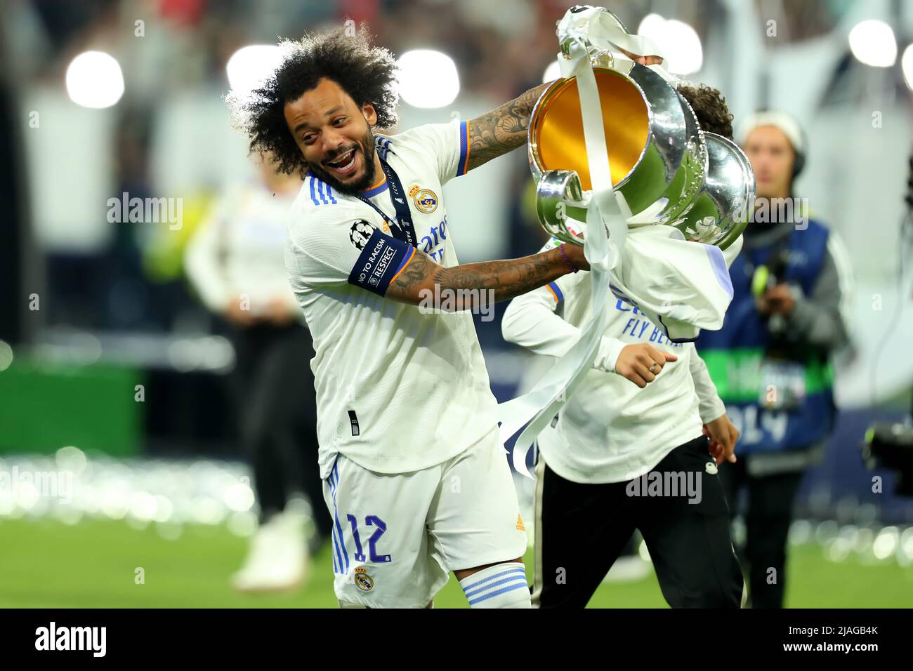 Marcelo real madrid trophy hi-res stock photography and images - Alamy