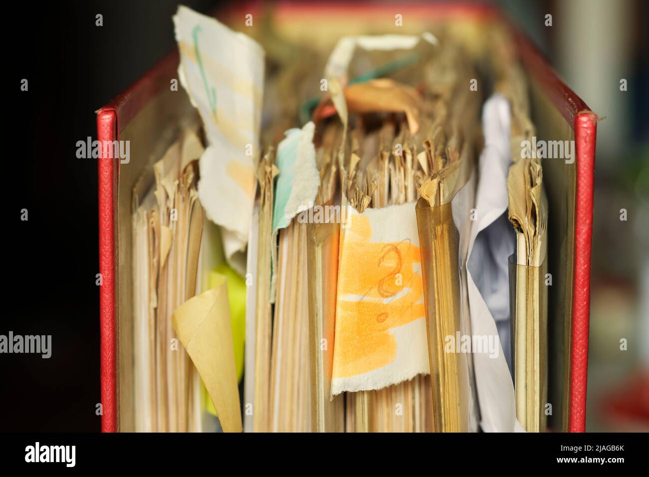 Messy business hi-res stock photography and images - Alamy