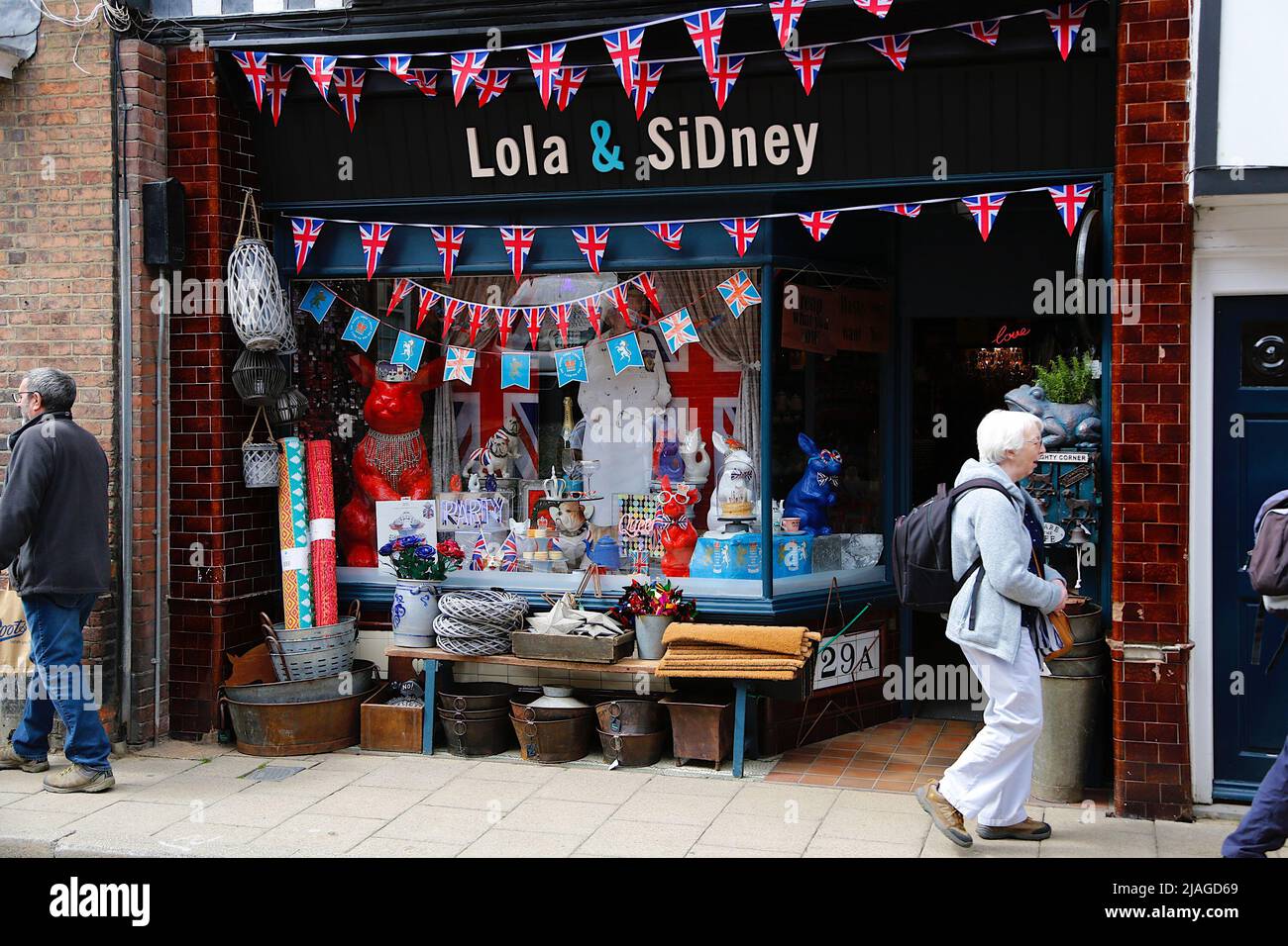30 high street hi-res stock photography and images - Alamy