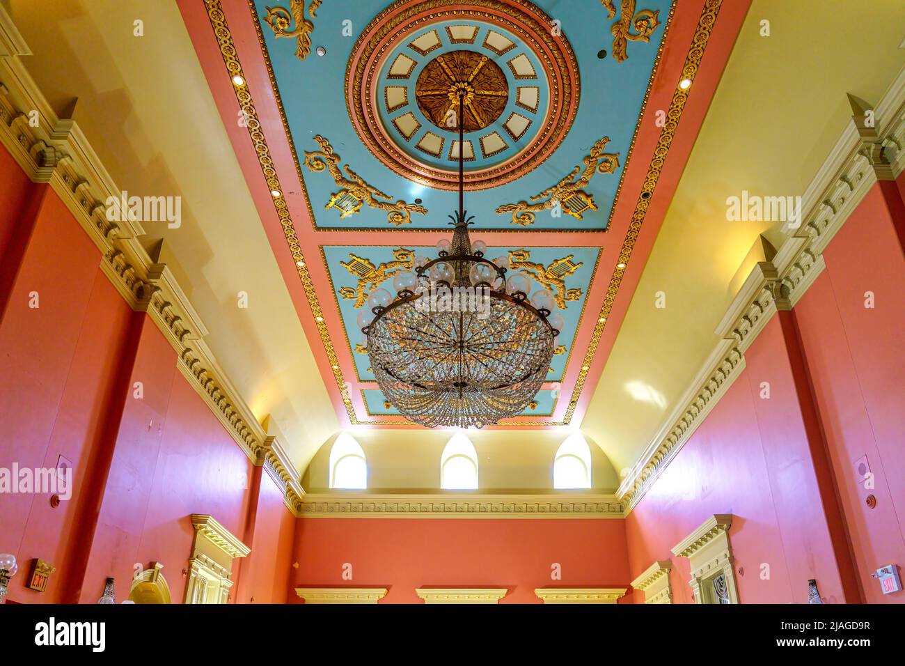 Ceiling architectural feature hi-res stock photography and images - Alamy