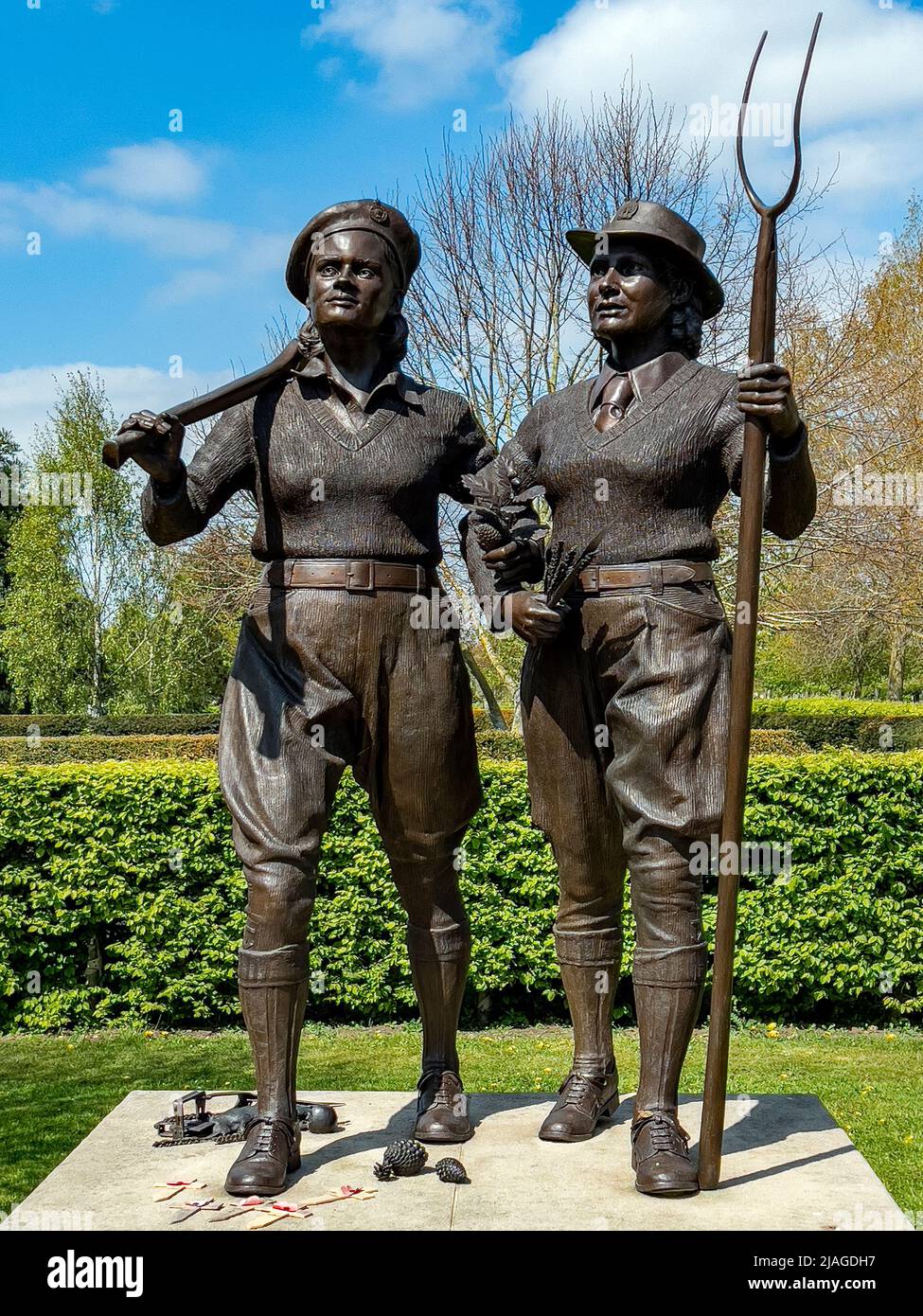 The Woman’s Land Army and Woman’s Timber Corps Memorial at the National ...